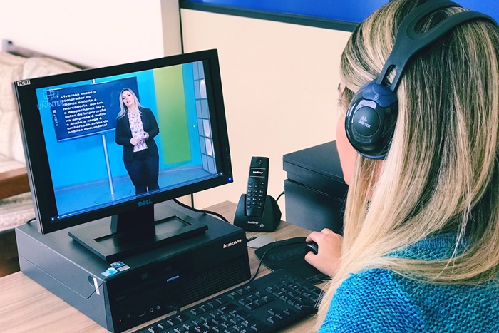 Conheça os benefícios de ser um aluno Uninter