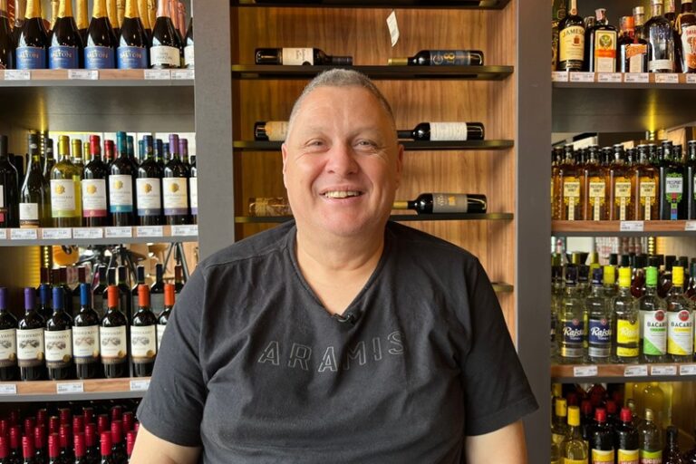 Geison Buch compartilha trajetória de quase 40 anos no futsal