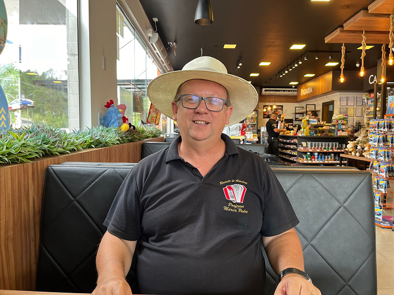 Márcio Pedro “Pachola” conta trajetória na música